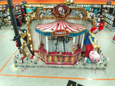 Welcome to the Carnevil: Spirit Halloween's In-Store Experience - Spirit Halloween Blog